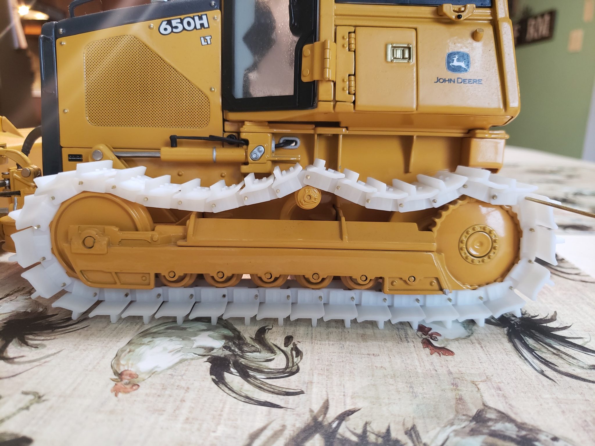 JHR Custom Farm Toys and Parts | DOZER TRACK PAD